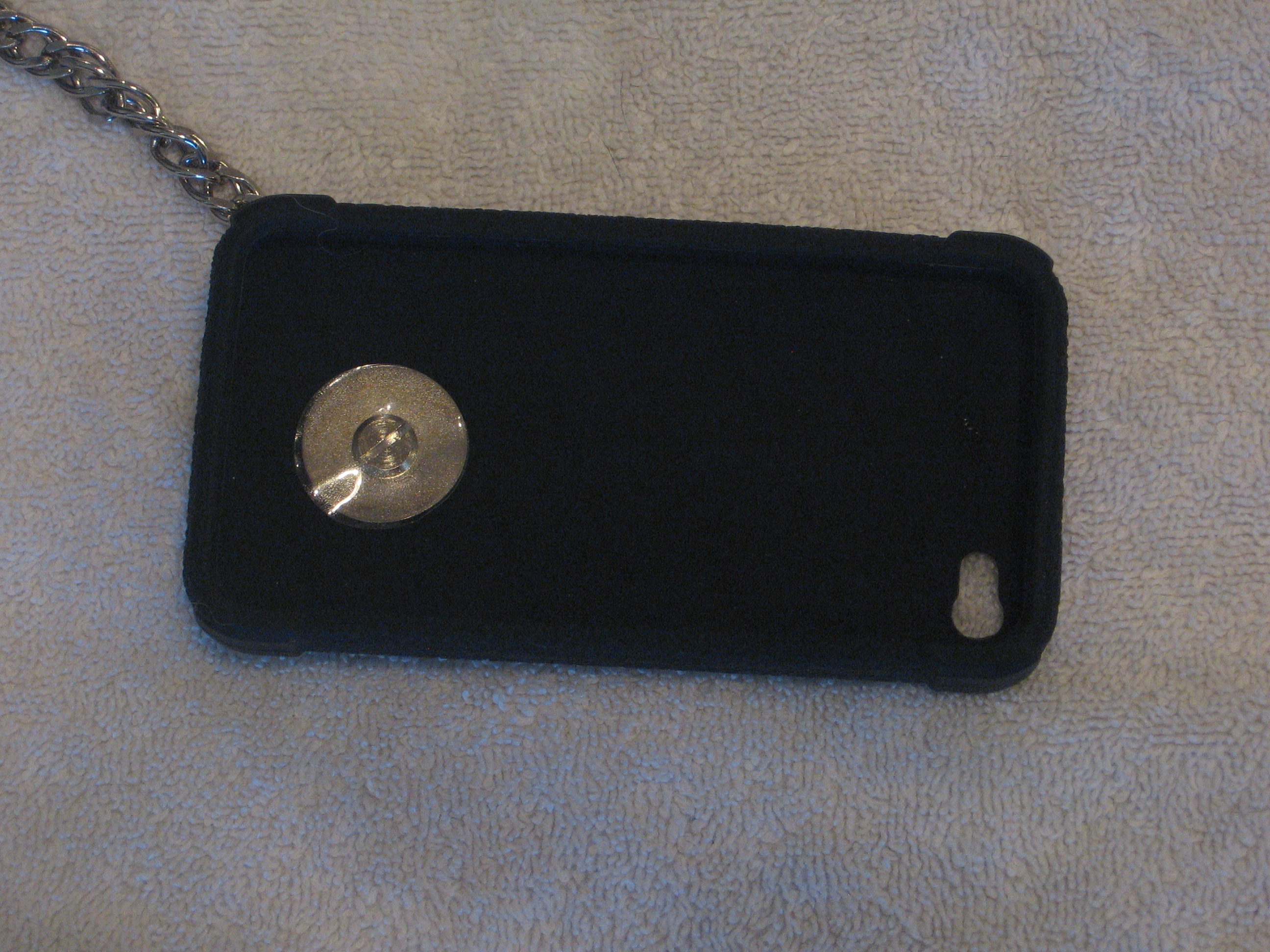 The Z-Connector iPhone Case (with Chain!) Review | Gear Diary