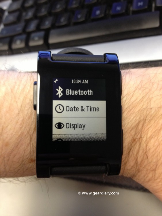 Pebble E-Paper Watch for iPhone and Android Review | Gear Diary