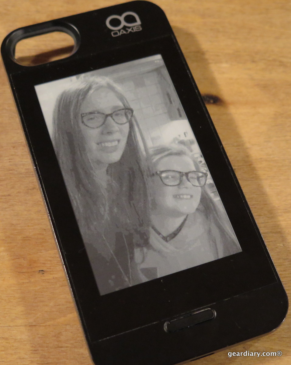 OAXIS InkCase i5 Review - Customize Your iPhone 5's Case Back with eInk ...
