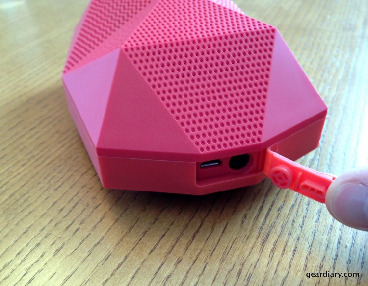 Turtle Shell 2.0 Wireless Boombox Review - A Gorgeous, Rugged Bluetooth ...