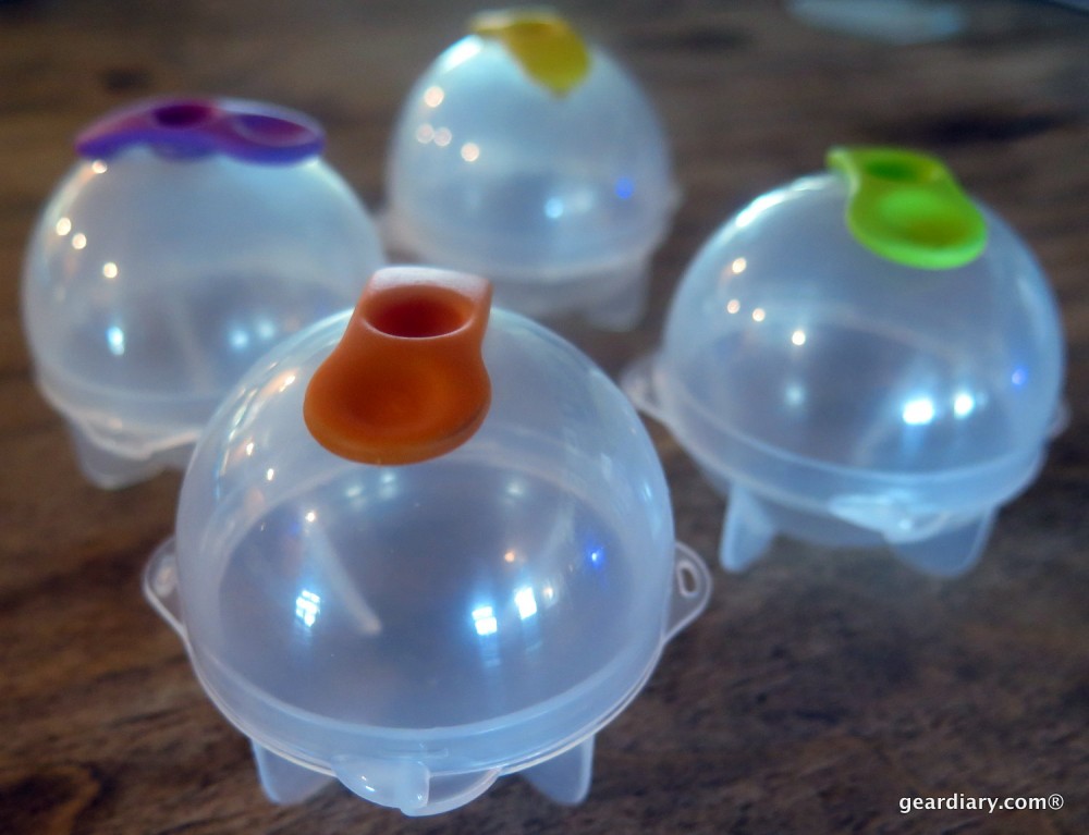 Ice Balls Review: Make those Frozen Spheres that Mixologists Love ...
