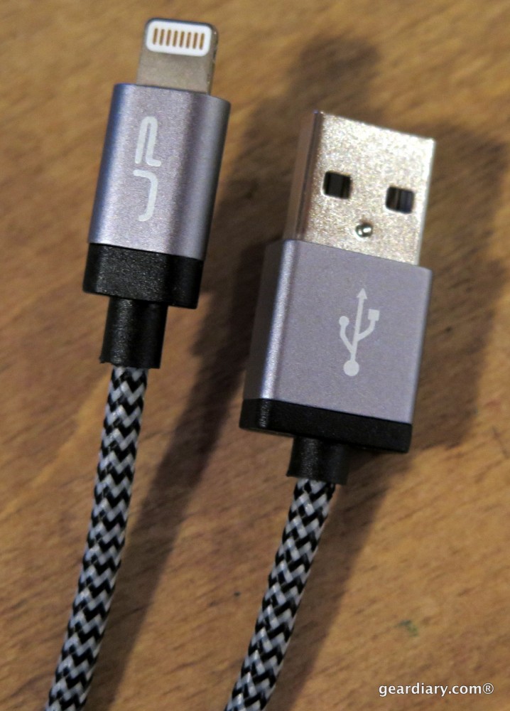 JunoPower Kaebo Lightning Cable Review: Guaranteed to Last | Gear Diary