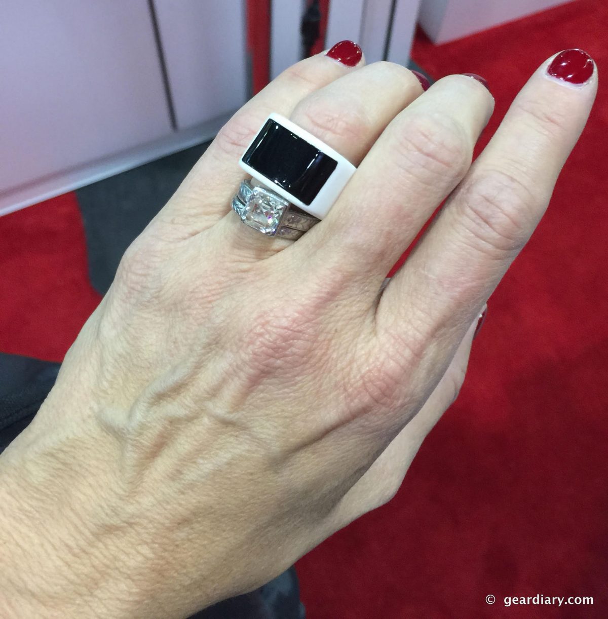 Get Your Important Notifications on Your MOTA Smart Ring! | Gear Diary