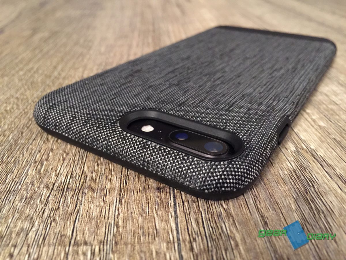 The Latest Cases from Incase Are a Perfect Fit for Your iPhone 7 | Gear ...