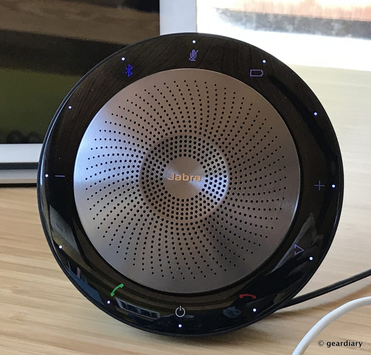 Jabra Speak 710: Great for Conference Calls and Desktop Speaker Use ...