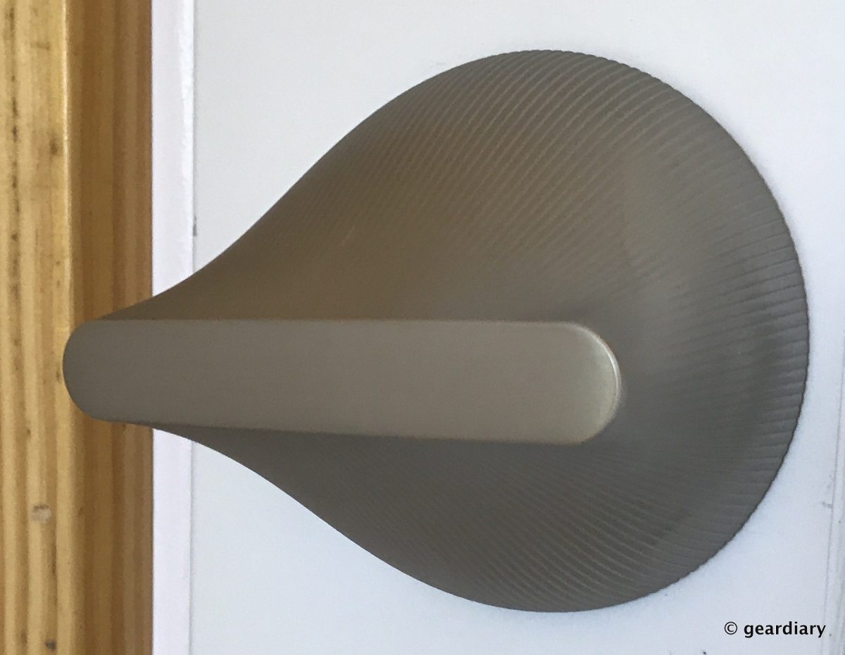 Friday Lock: Lock and Unlock Your Home Remotely from Your Phone | GearDiary