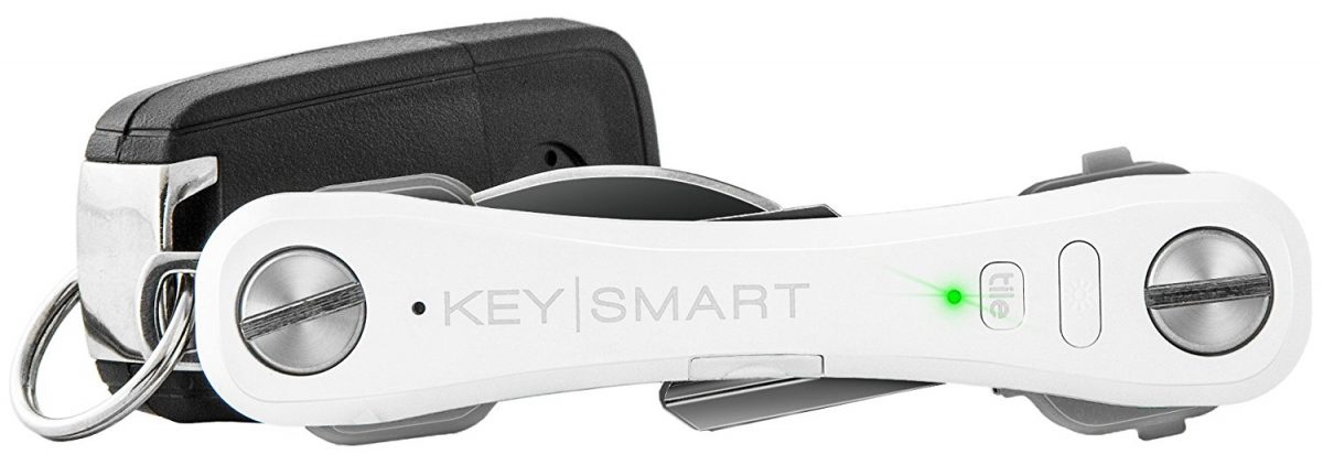 Trust your Keys to the KeySmart Pro with Built-in Tile Tracking | GearDiary