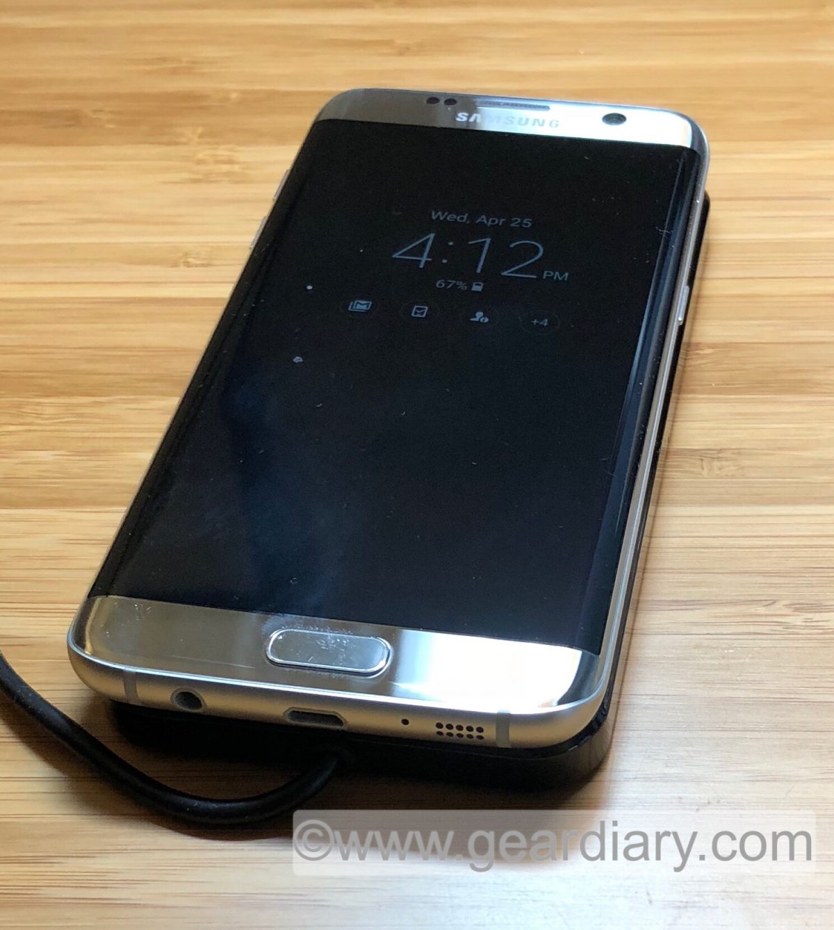 Case-Mate Power Pad Is a Qi Certified Wireless Charger with Options ...