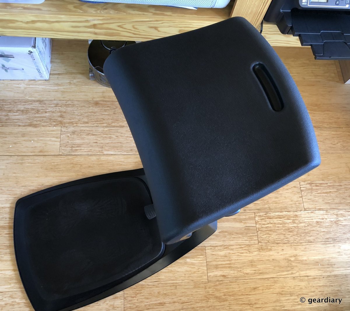 Ergo Impact LeanRite Elite Is the Standing Desk Chair Everyone Needs ...