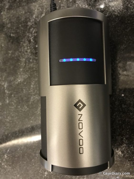 Novoo AC Power Bank Will Keep Your Devices Going All Day Long | Gear Diary
