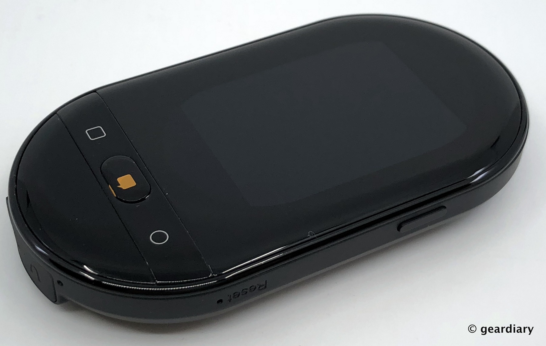 Travis Touch: The Connected Pocket Translator for Confident Travel ...