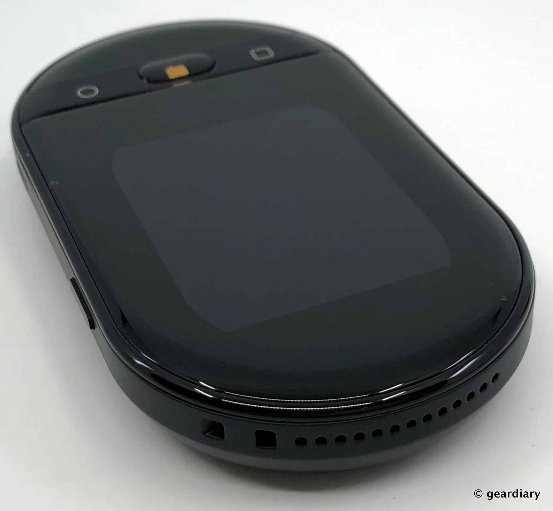 Travis Touch: The Connected Pocket Translator for Confident Travel ...