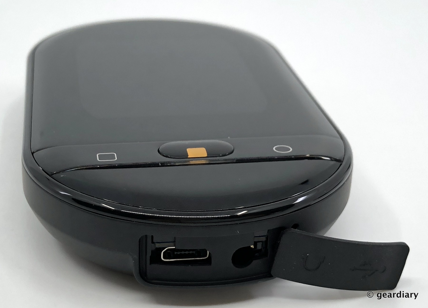 Travis Touch: The Connected Pocket Translator for Confident Travel ...