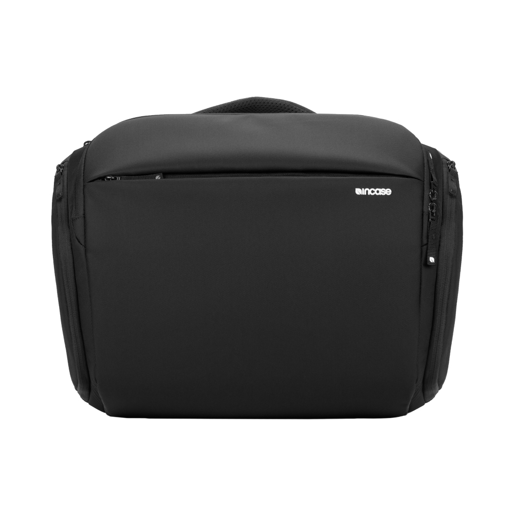 Incase's ICON Sling Pack Is a Great Way to Commute with All of Your Things