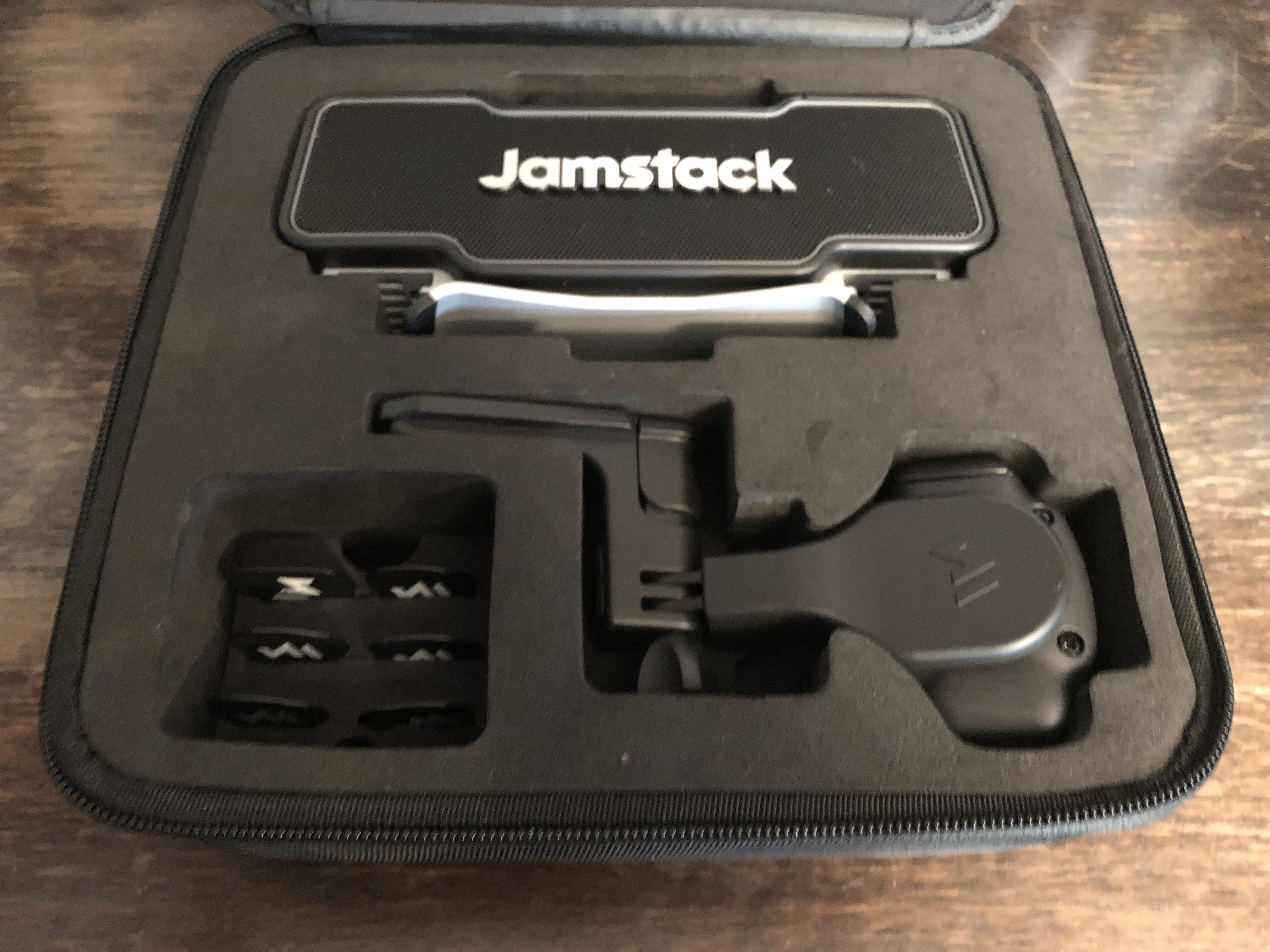 The Jamstack Portable Amplifier: The Practice Rig You Never Knew You Needed