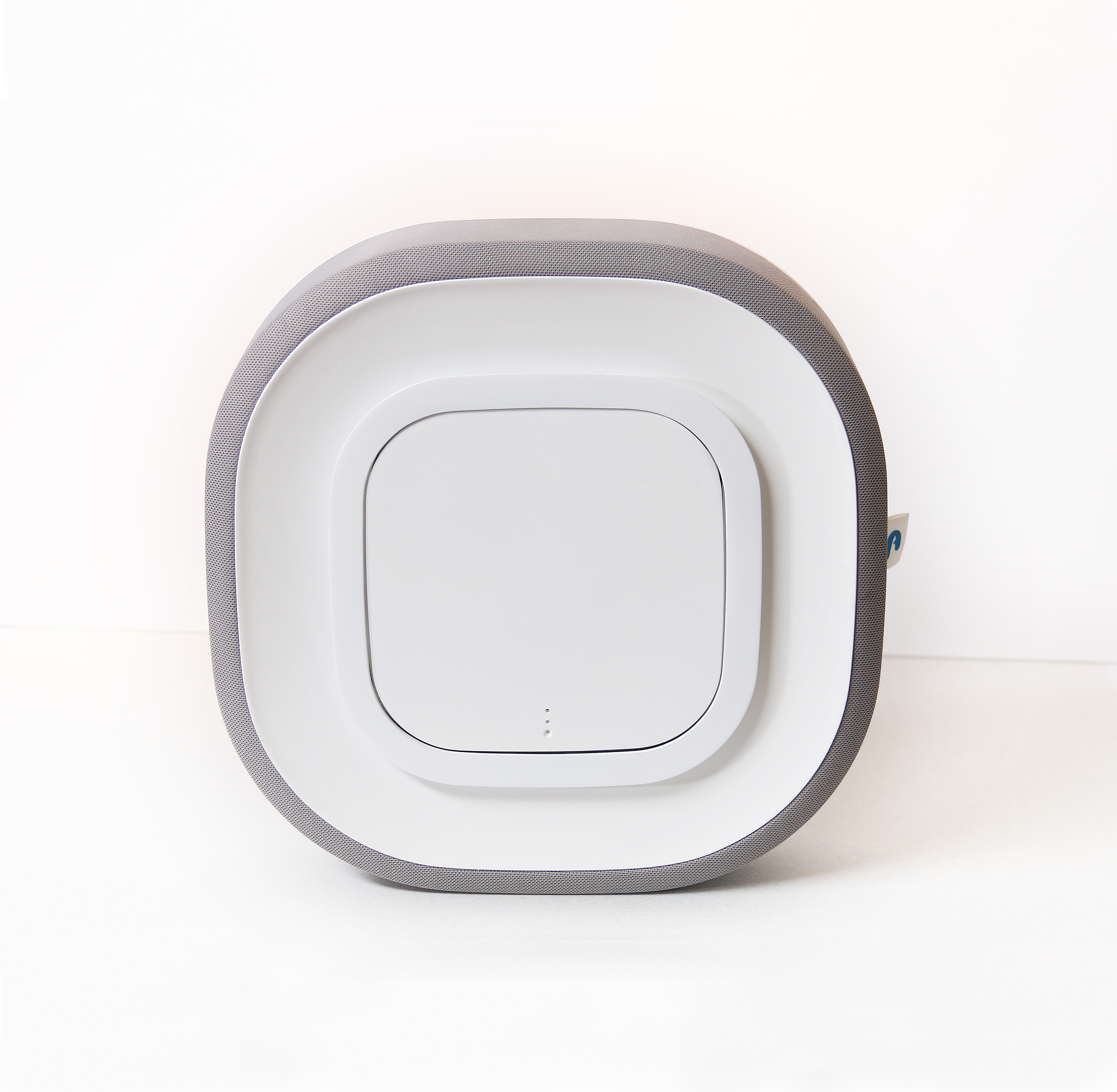 Aura Air Will Make Sure Your Room's Air is Safe and Clean