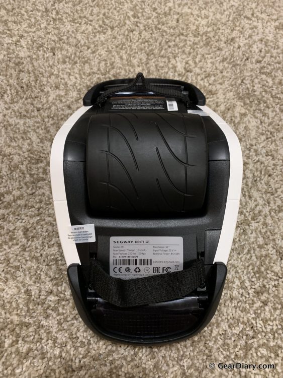 Segway-Ninebot Focuses on Fun with the Drift W1 eSkates and Ninebot ...