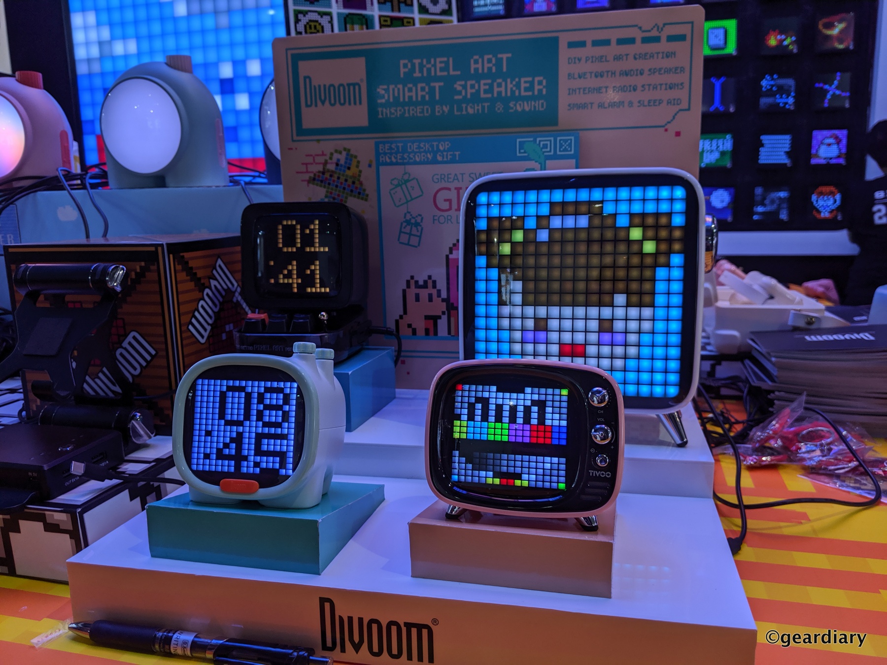 Divoom Ditoo Is the Cute Retro Game Clock and Speaker That You Didn't ...