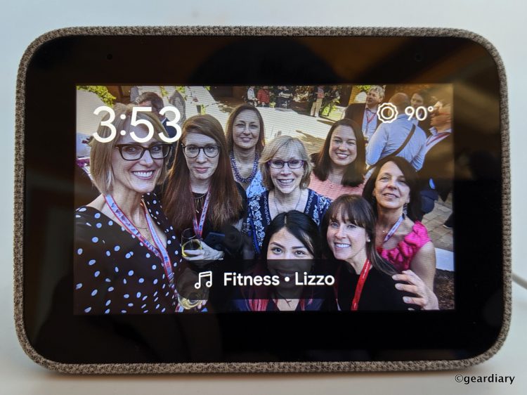 Lenovo Smart Clock with Google Assistant Is the Perfect Bedside Clock