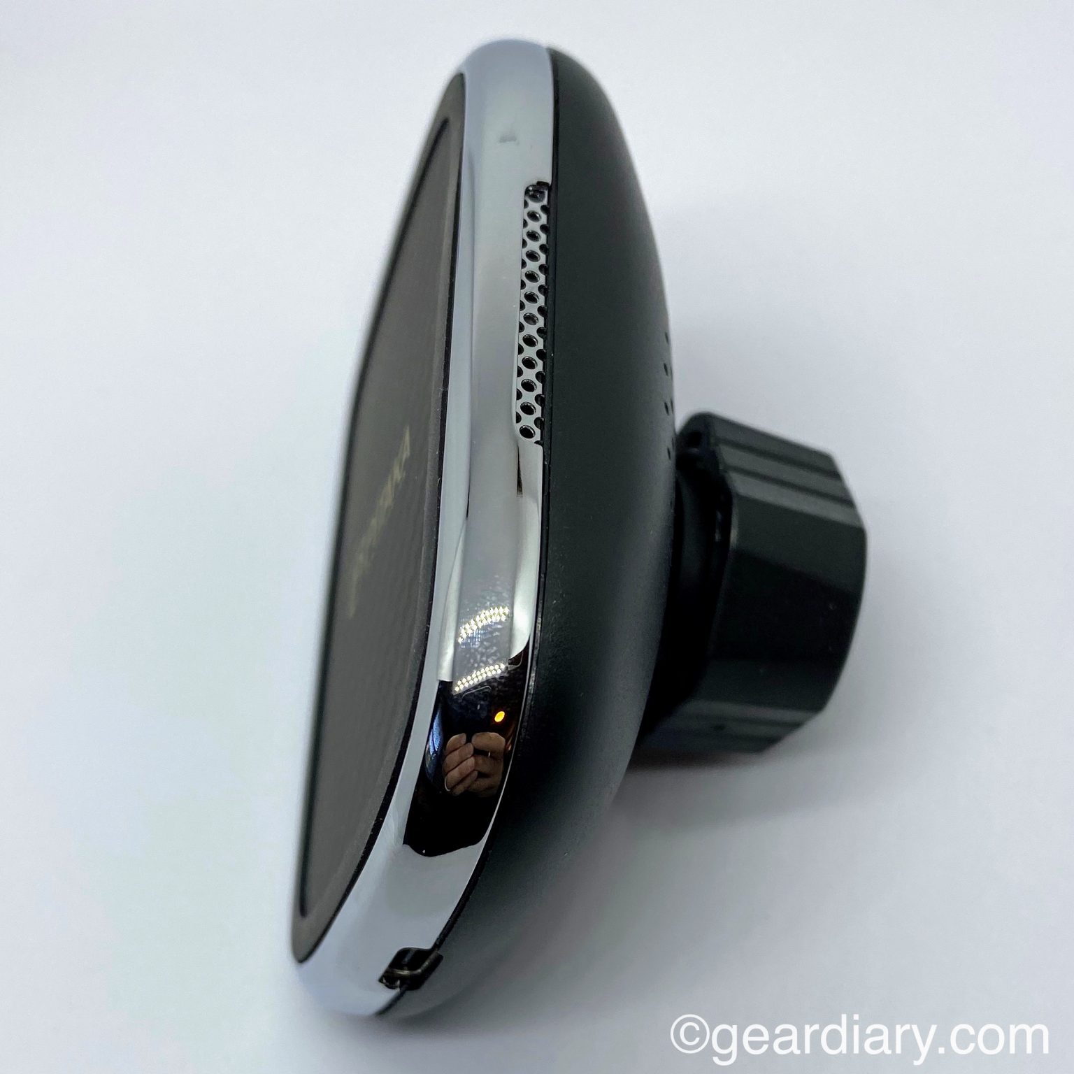Pitaka MagEZ Mount Qi Lets Your Phone Go Places