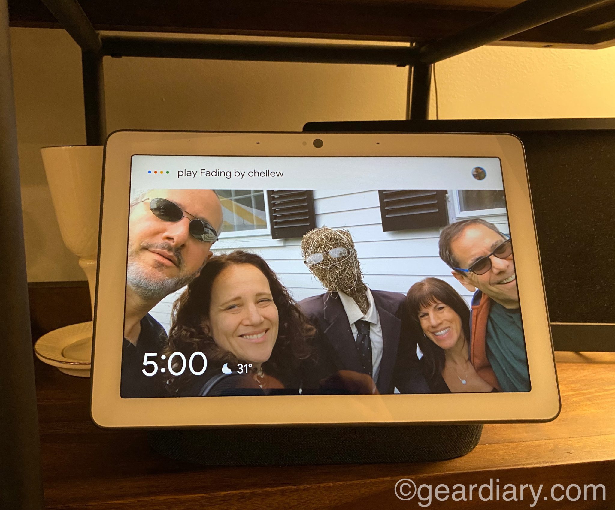 Nest Hub Max Is the Smart Assistant to Beat