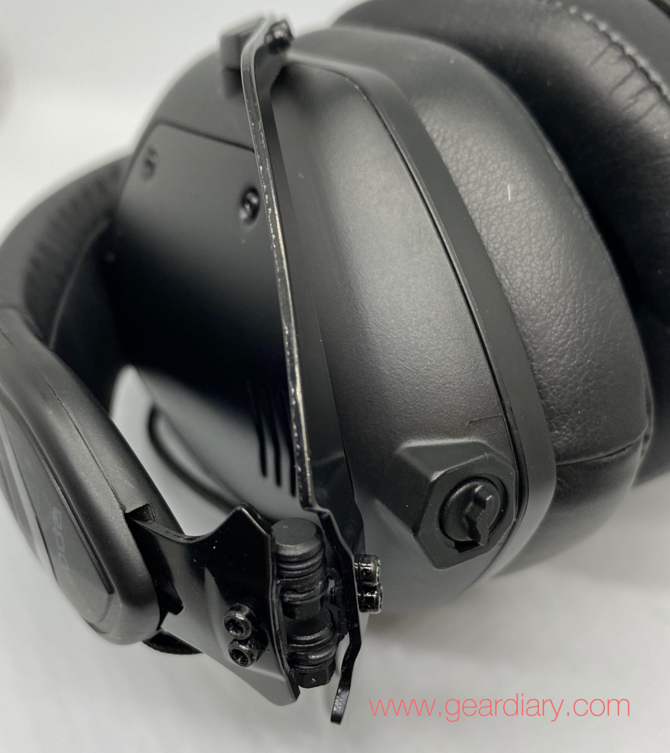 The V-MODA Crossfade M-100 Master Headphones Update a Classic
