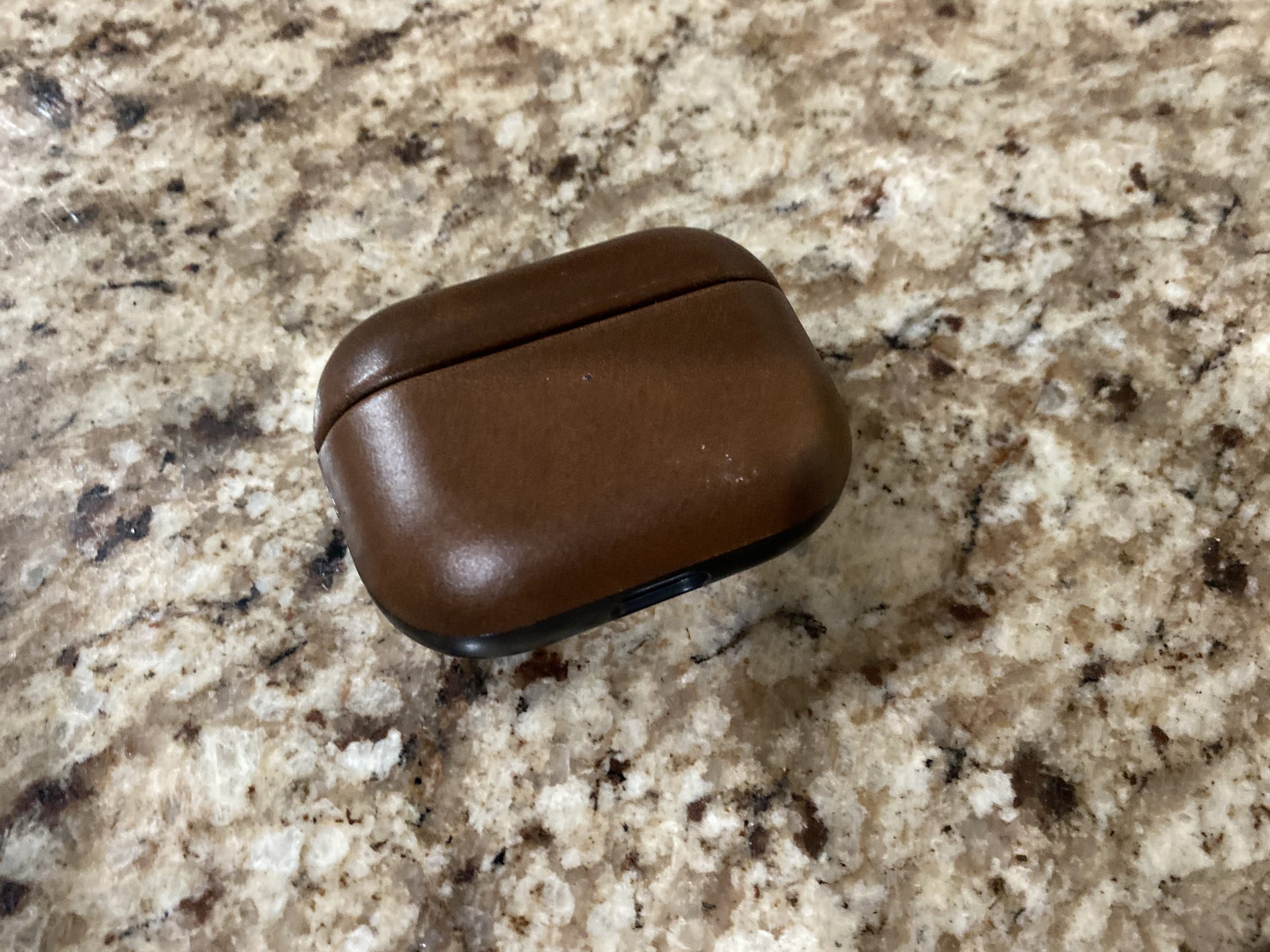 Nomad Rugged Case for AirPod Pros Look Stylish While Protecting Your 0 ...