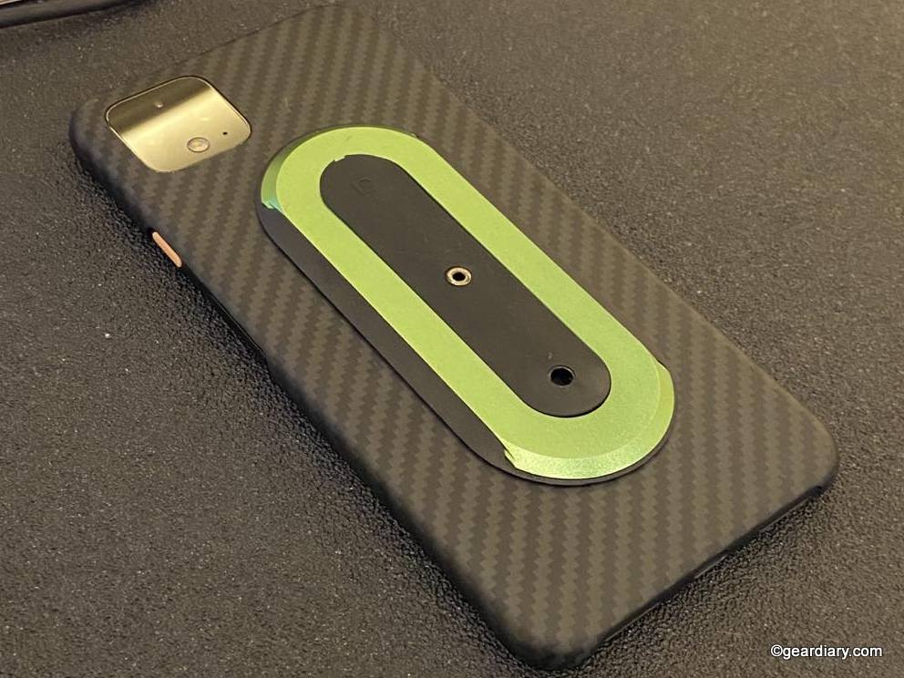 Ohsnap Is 'the Phone Grip That Doesn't Suck', and You Need One!