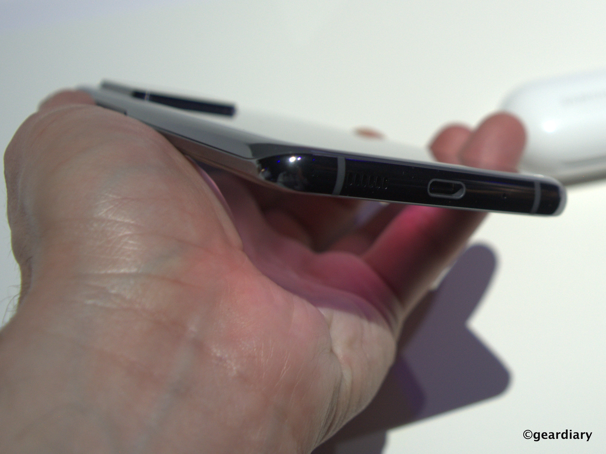 Samsung Unveils New Galaxy S20, S20+, and S20 Ultra Flagship Lineup