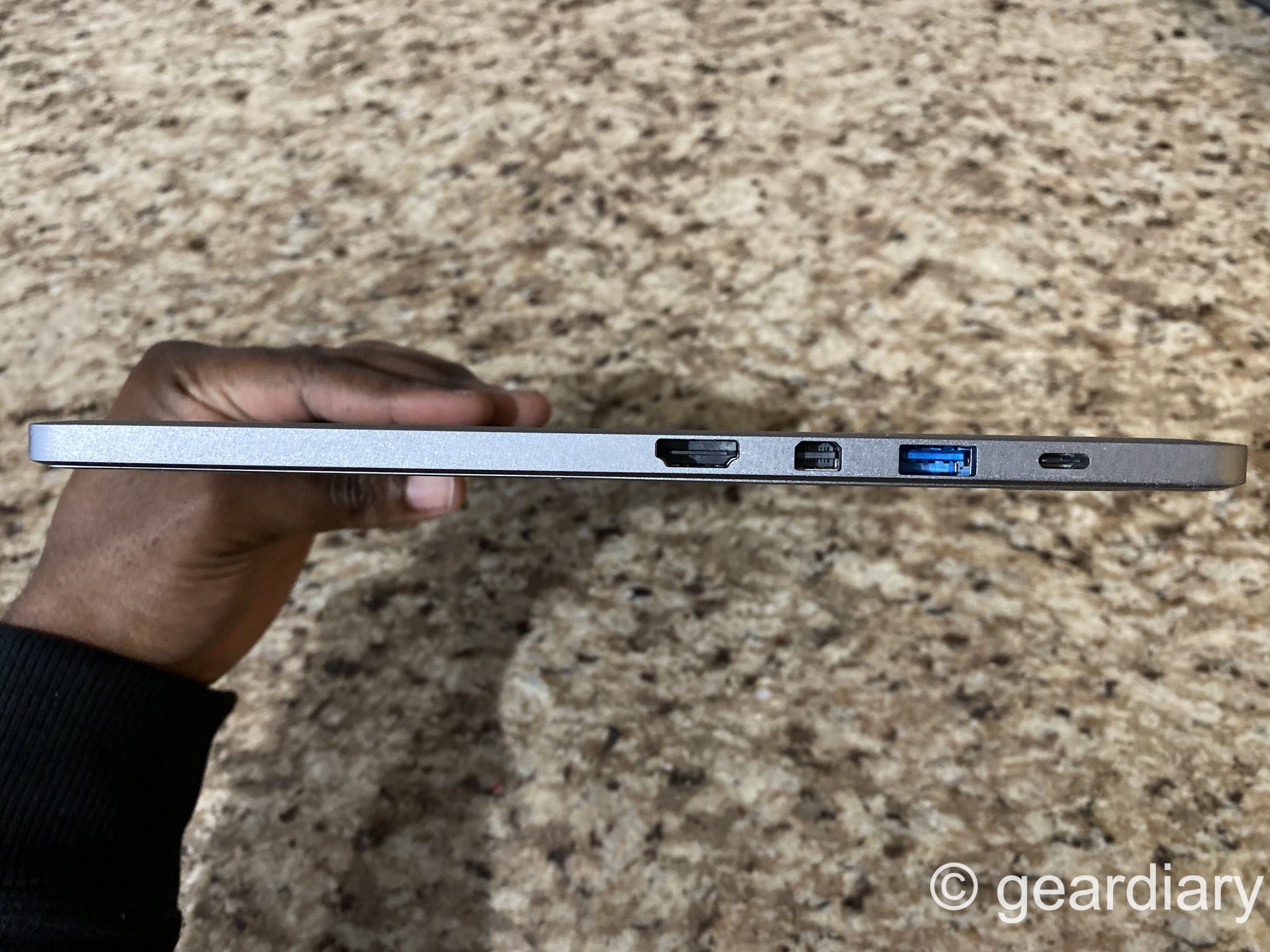 Dear Apple, I Shouldn’t Have to Rely on LineDock for a Better MacBook