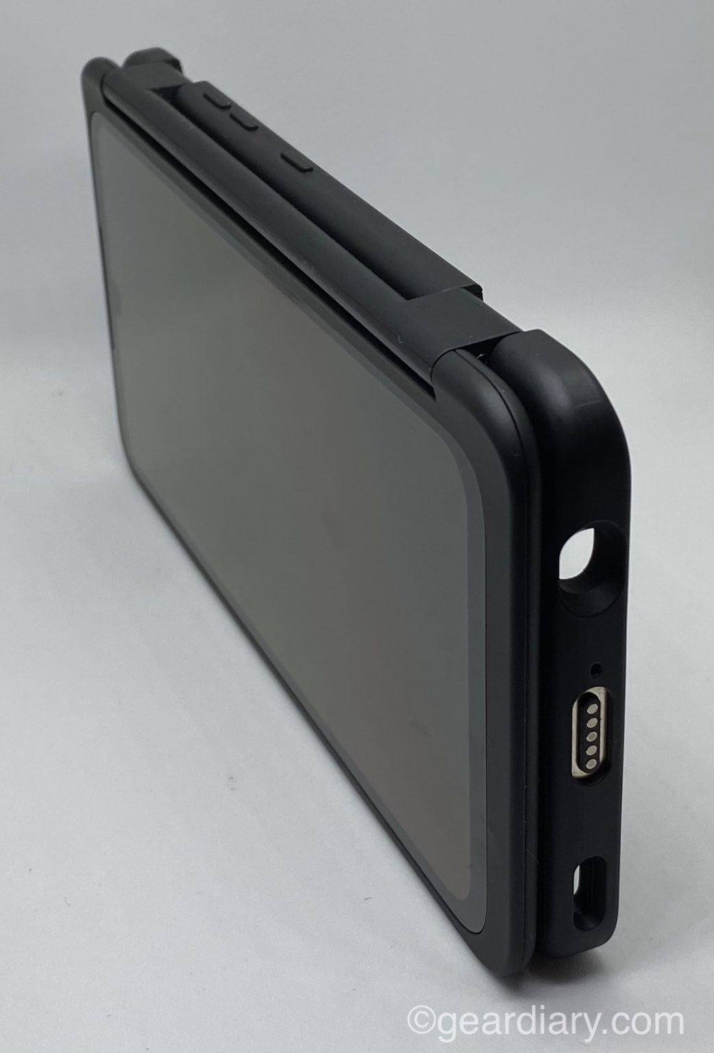 The LG G8X ThinQ Dual Screen Is Something Special