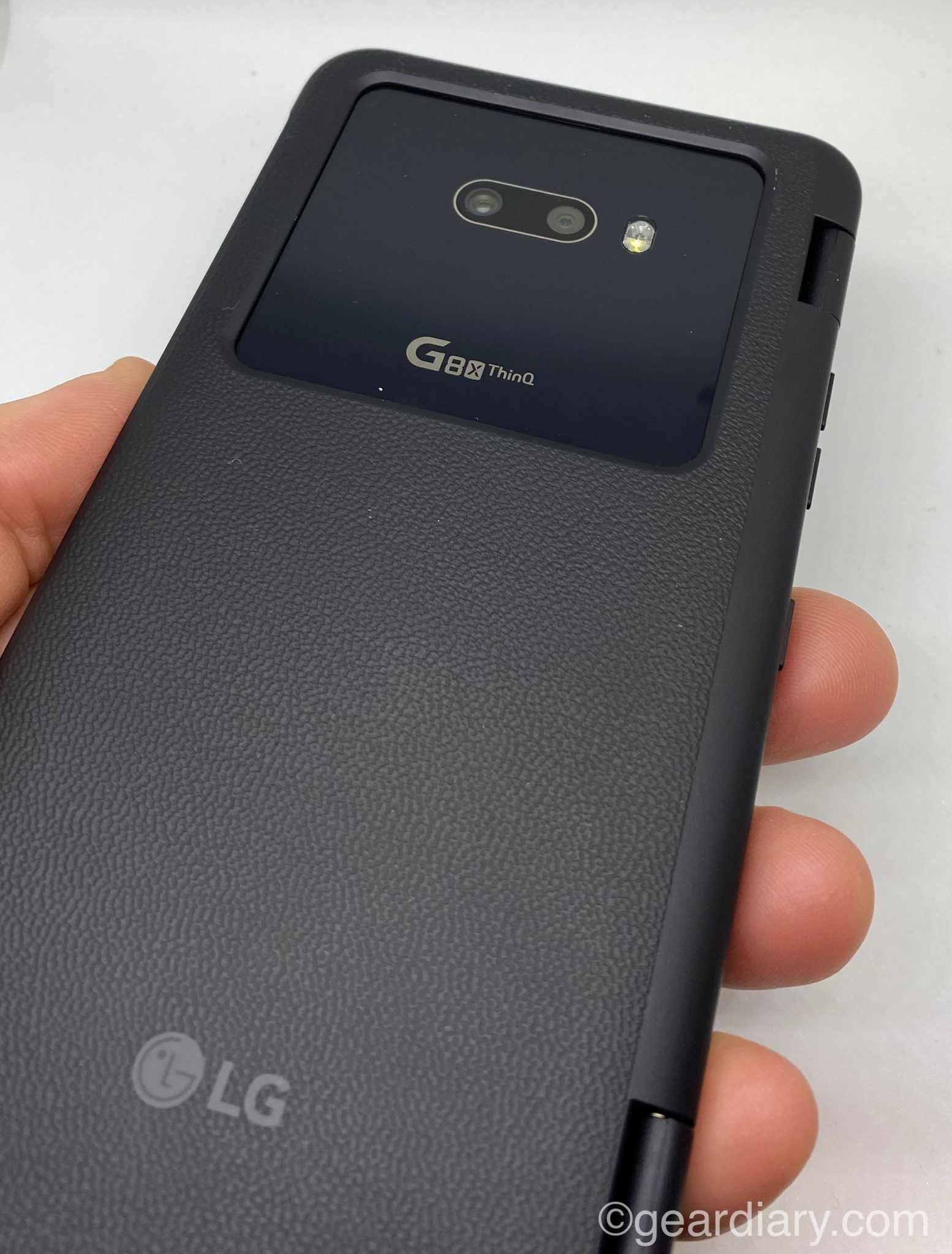 The LG G8X ThinQ Dual Screen Is Something Special