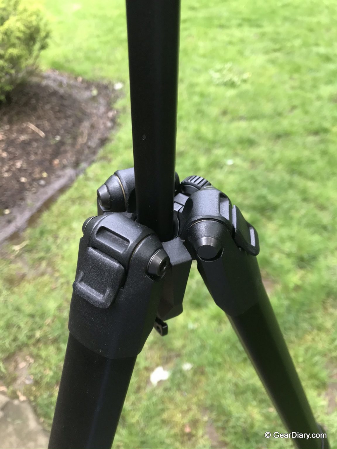 Peak Design's Travel Tripod: A Well-Designed, Compact Tripod for ...