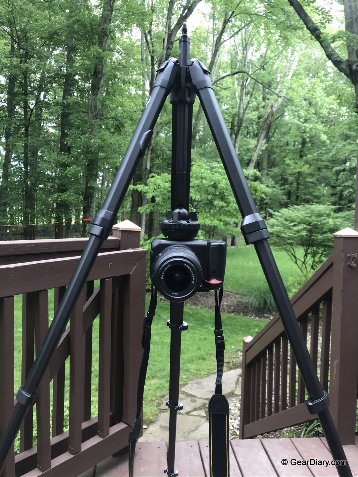 Peak Design's Travel Tripod: A Well-Designed, Compact Tripod for ...