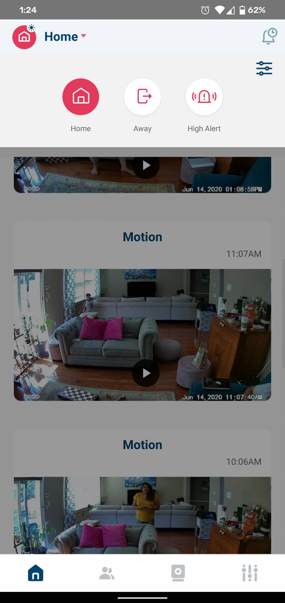 Hoop Cam Plus Is an Excellent Security Camera That Moves to Your Touch