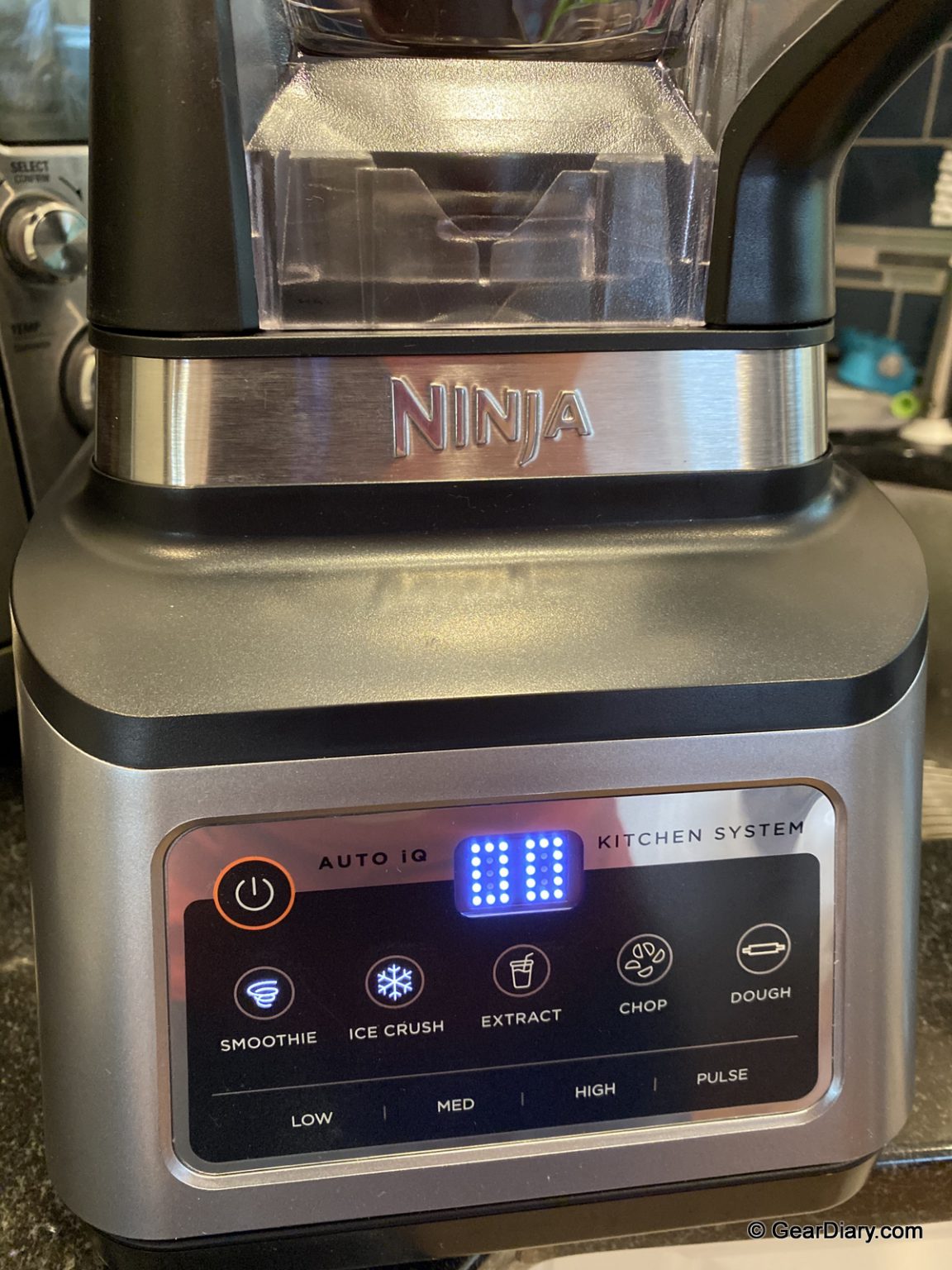 Ninja Professional Plus Kitchen System Proves It's as Powerful and ...
