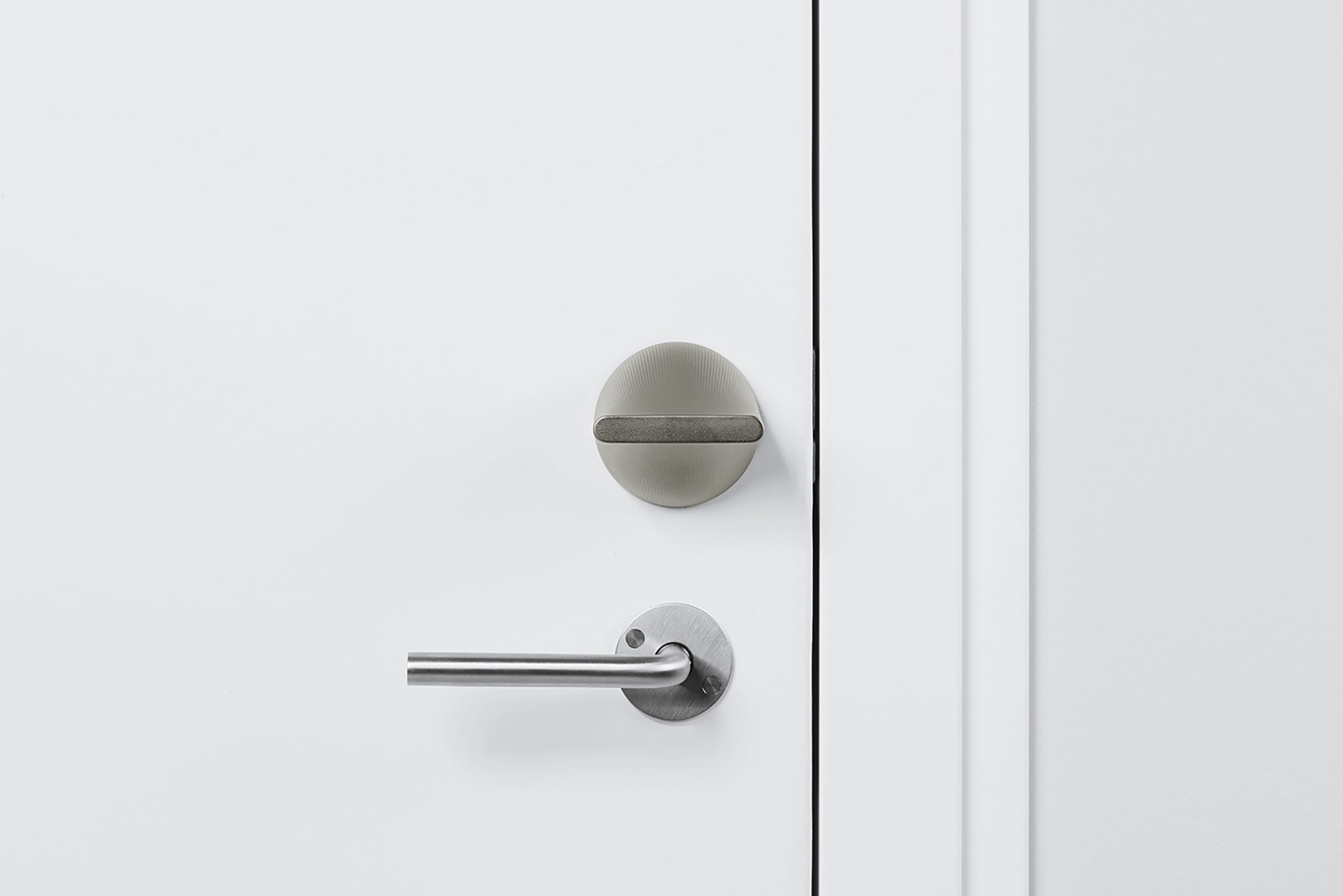 The Friday Smart Lock Is an Almost Perfect, Non-Permanent Solution for ...