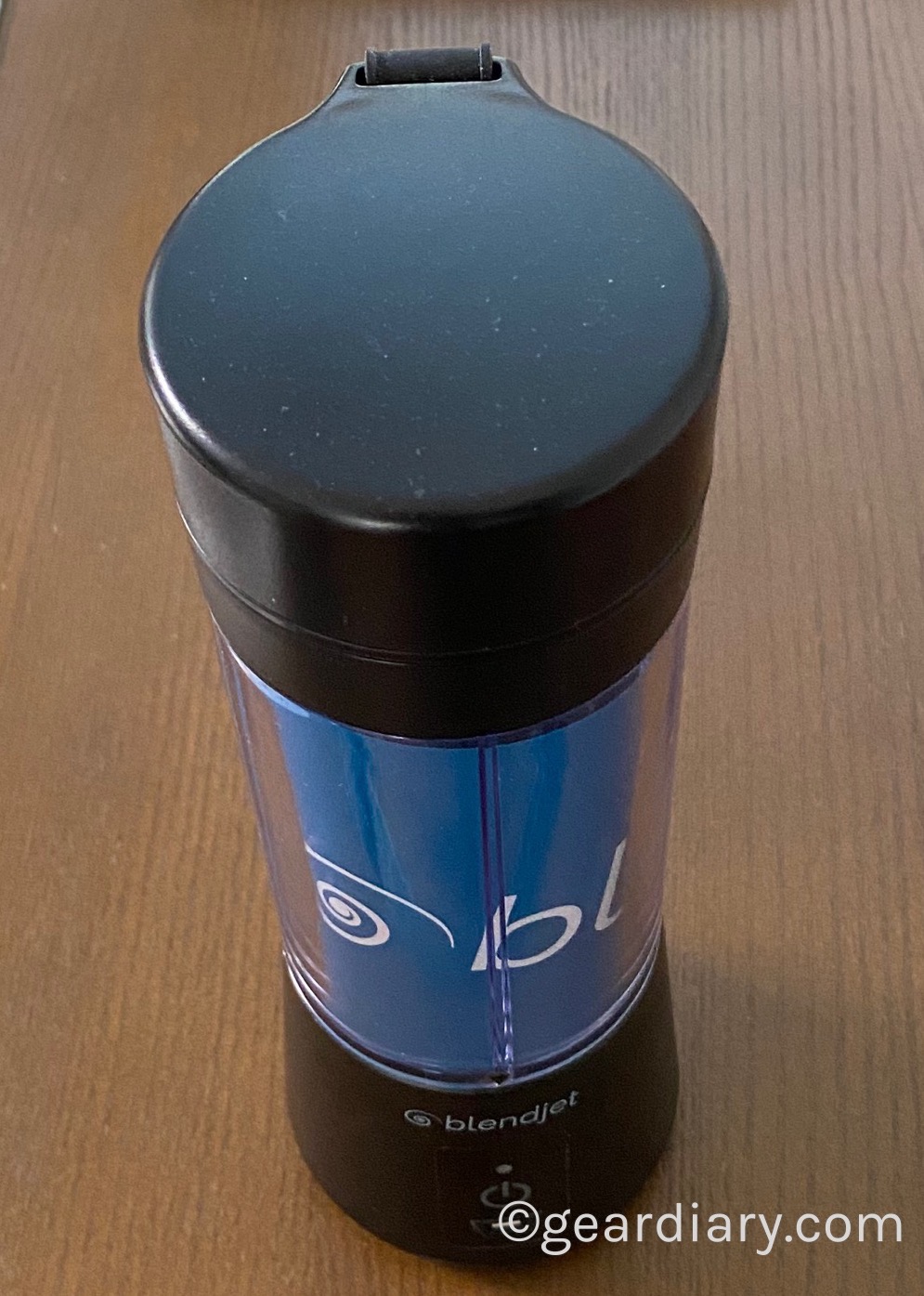 BlendJet and JetPacks Let You Make Smoothies Anywhere, Anytime