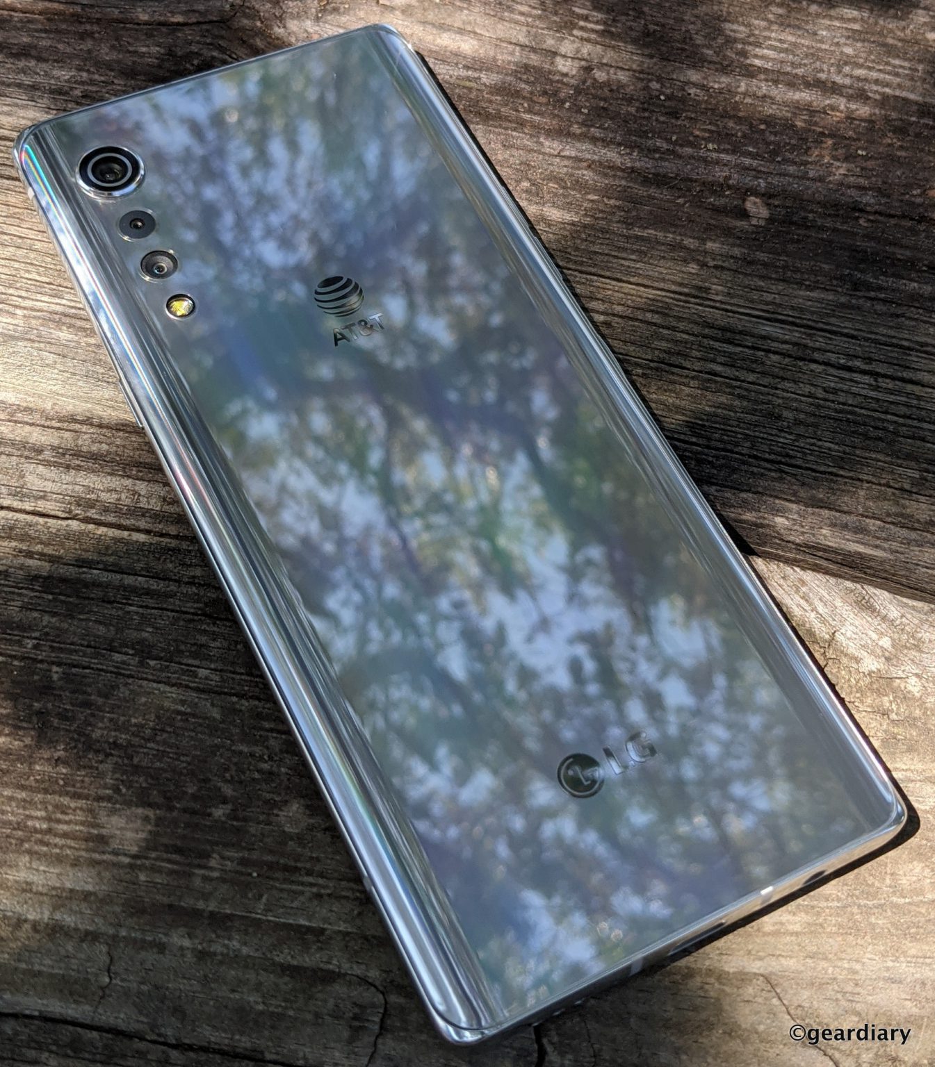 The LG Velvet Is a Stylish Phone with a Versatile Dual-Screen Case Option