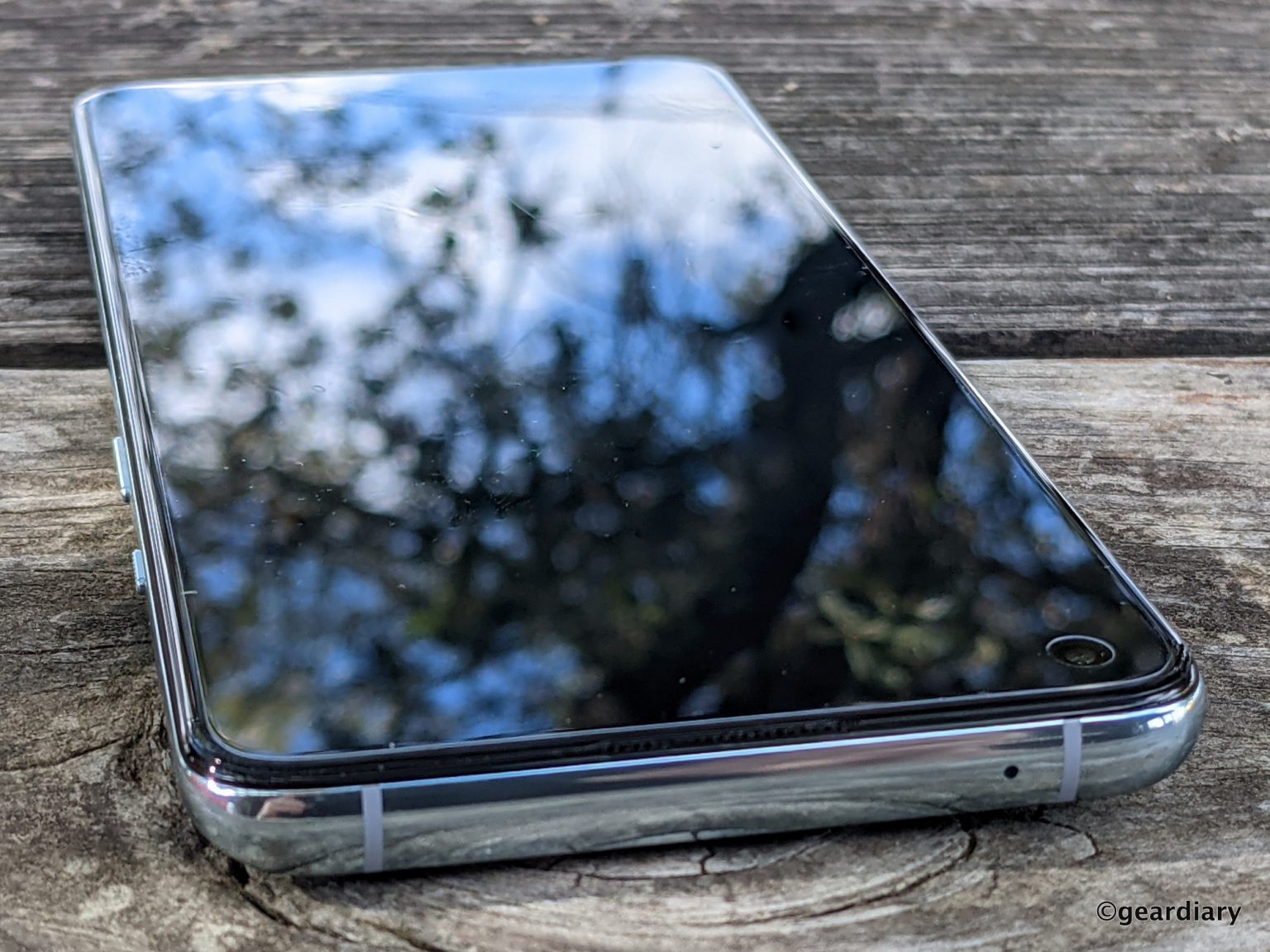 One Plus 8T Review: It's Nearly Perfect