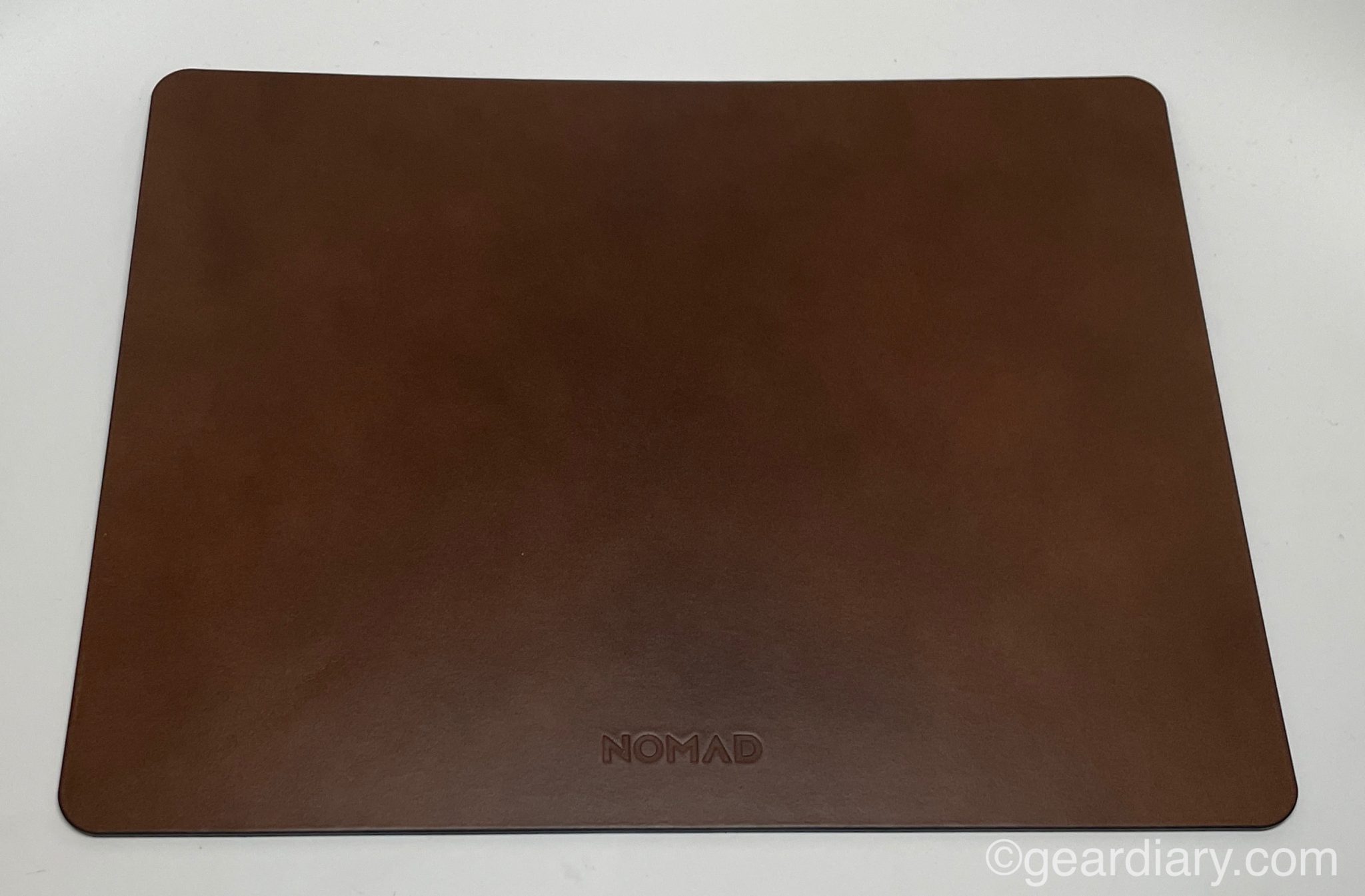 Nomad Rolls Out Luxurious Leather MacBook Pro Sleeves and Mousepads