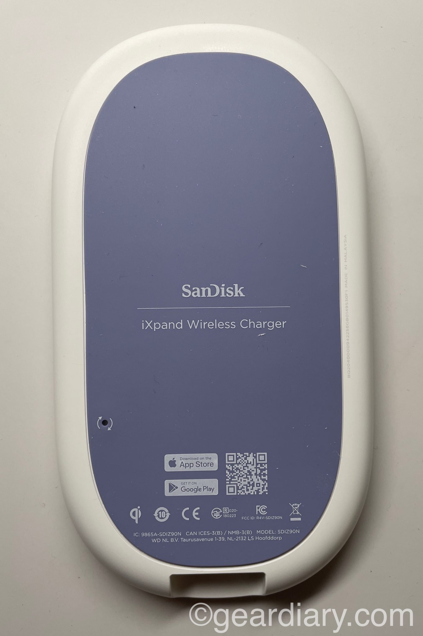 SanDisk Ixpand Wireless Charger Sync Review: Charge and Back-up Your ...