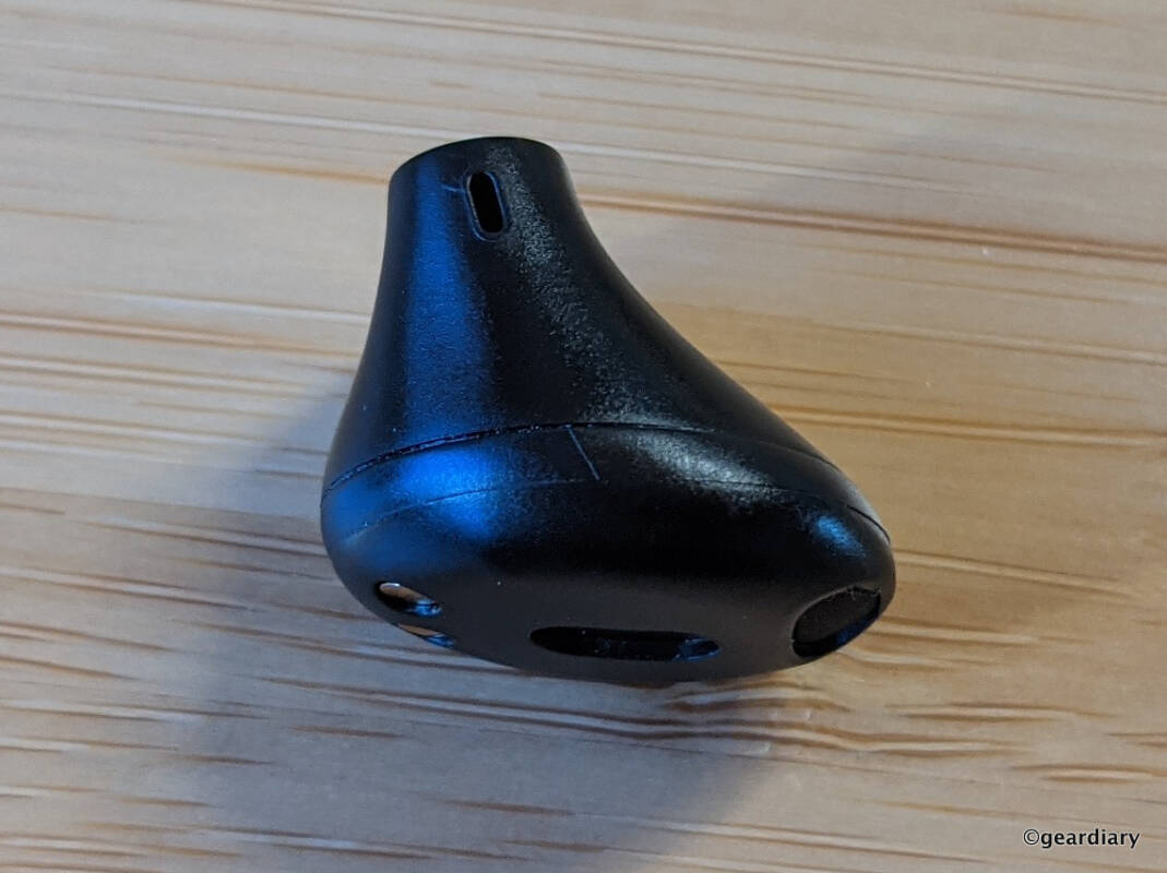 UPDATED Earin A-3 Earphones Review: Tiny Wonders for Tuning Out While ...