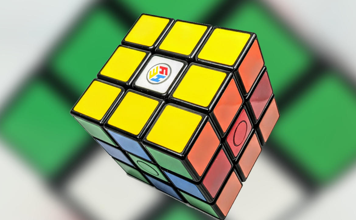 HEYKUBE: All the Nostalgia of a Rubik's Cube with a Smart Kick into the ...