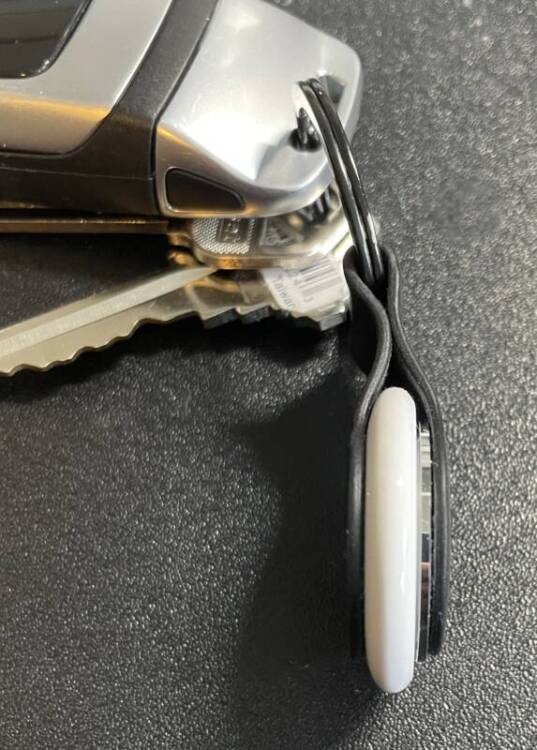 Nomad Leather Loop for AirTag Review: A Simple Yet Essential Accessory ...