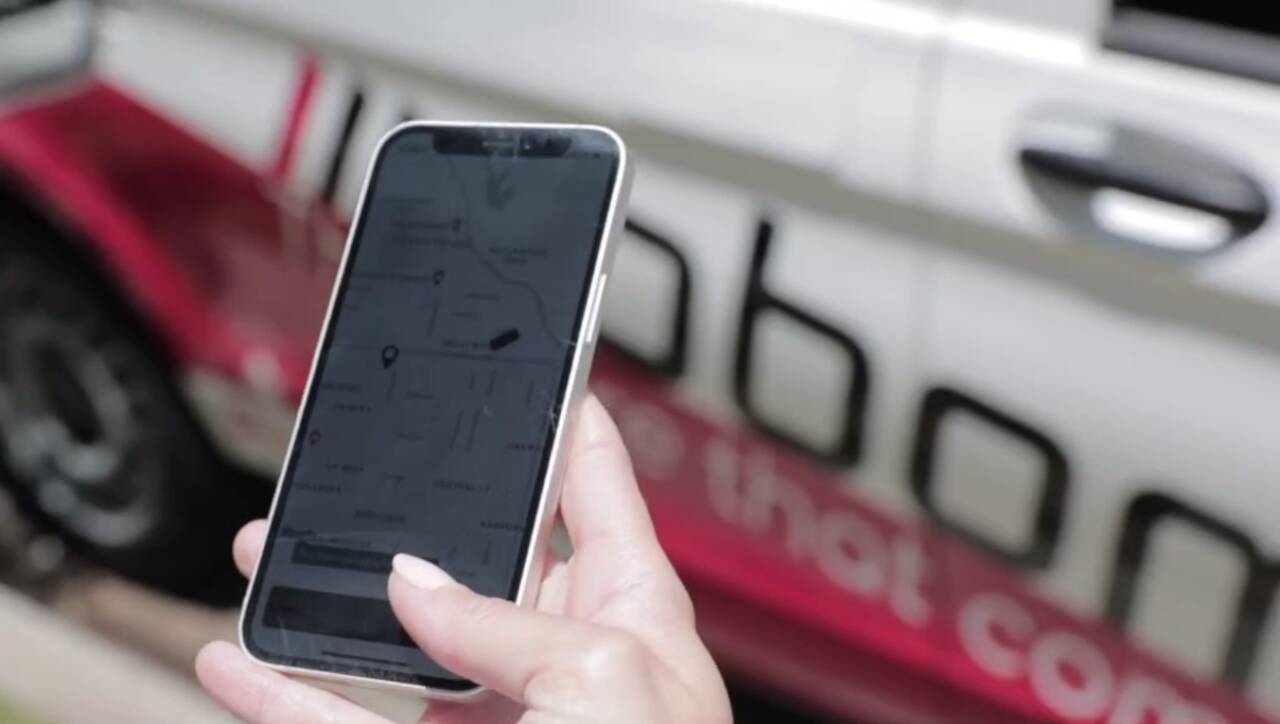 Robomart: The Mobile Mini-Store That Comes to You | Gear Diary