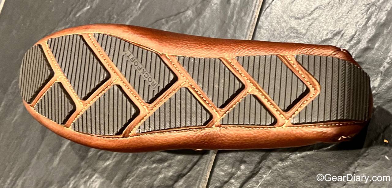 Rockport Men’s Rhyder Tie Slipper Review: Great for Home or Running ...