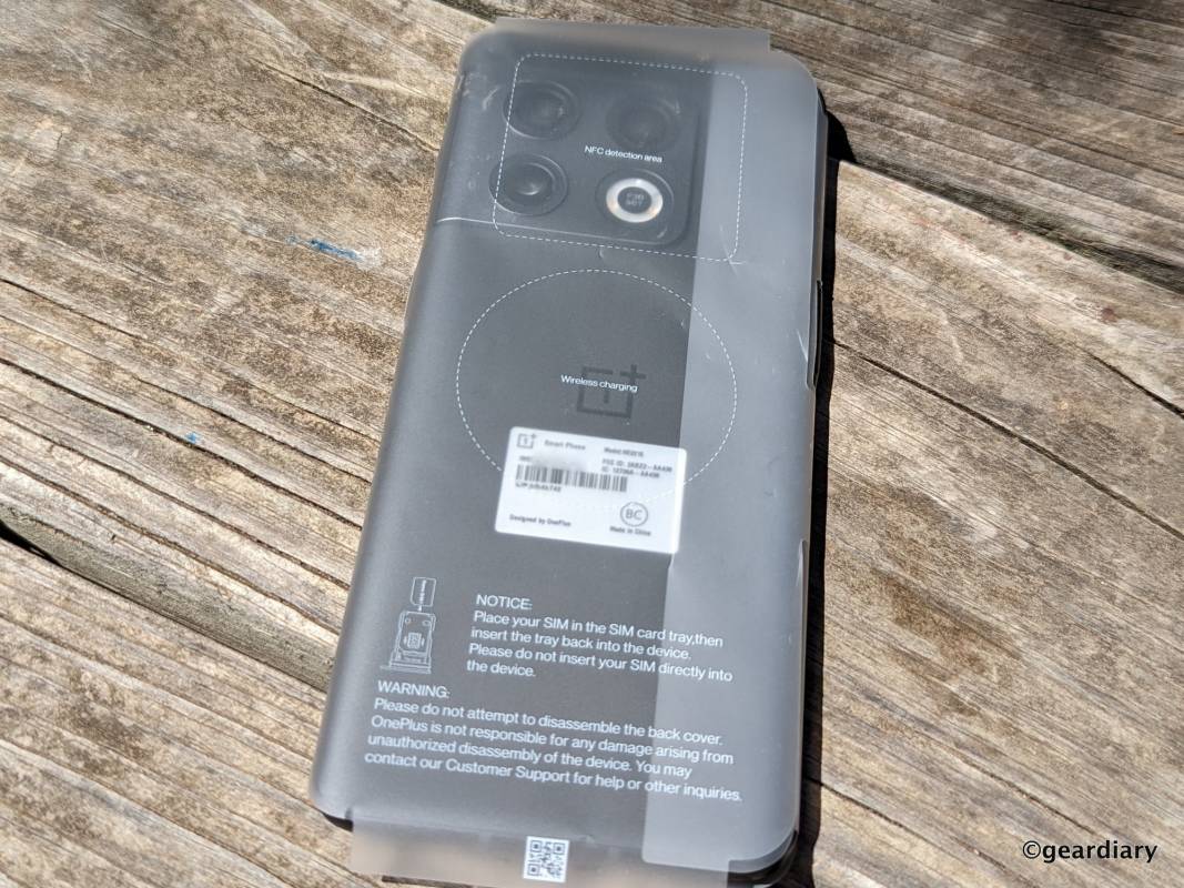 OnePlus 10 Pro Review: Fresh Design, Super Fast Charging, and Great ...