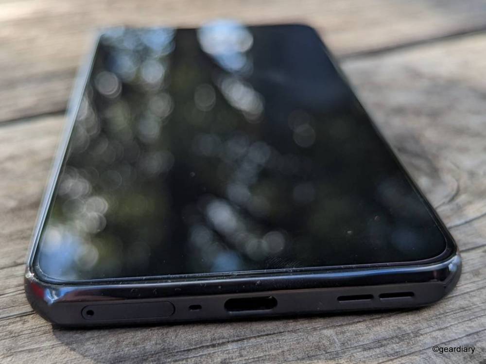 A First Look at the New OnePlus 10T 5G: Consistent 10-Series Style and ...