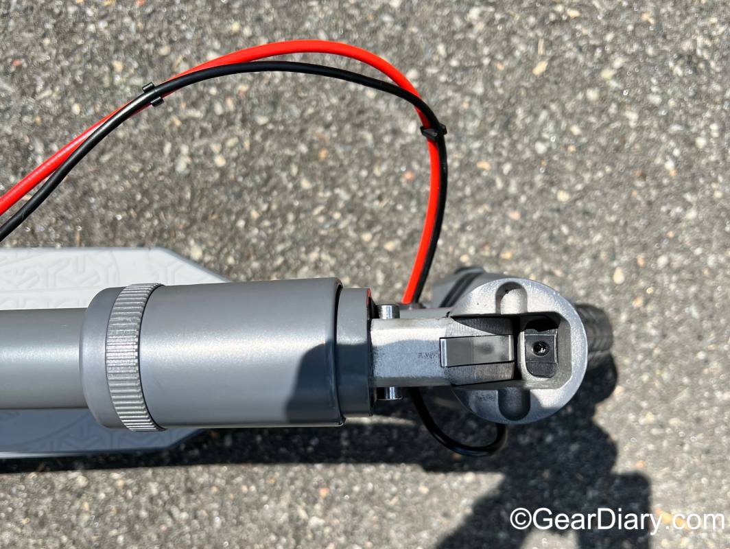 Shell Ride SR-5S Electric Scooter Review: A Premium, Weather-Resistant ...